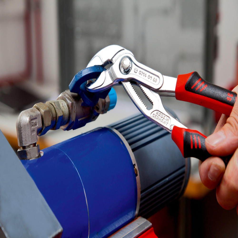 ZEBRA Water Pump Pliers - 250mm Length (16-46mm Grip Range) | Wurth USA